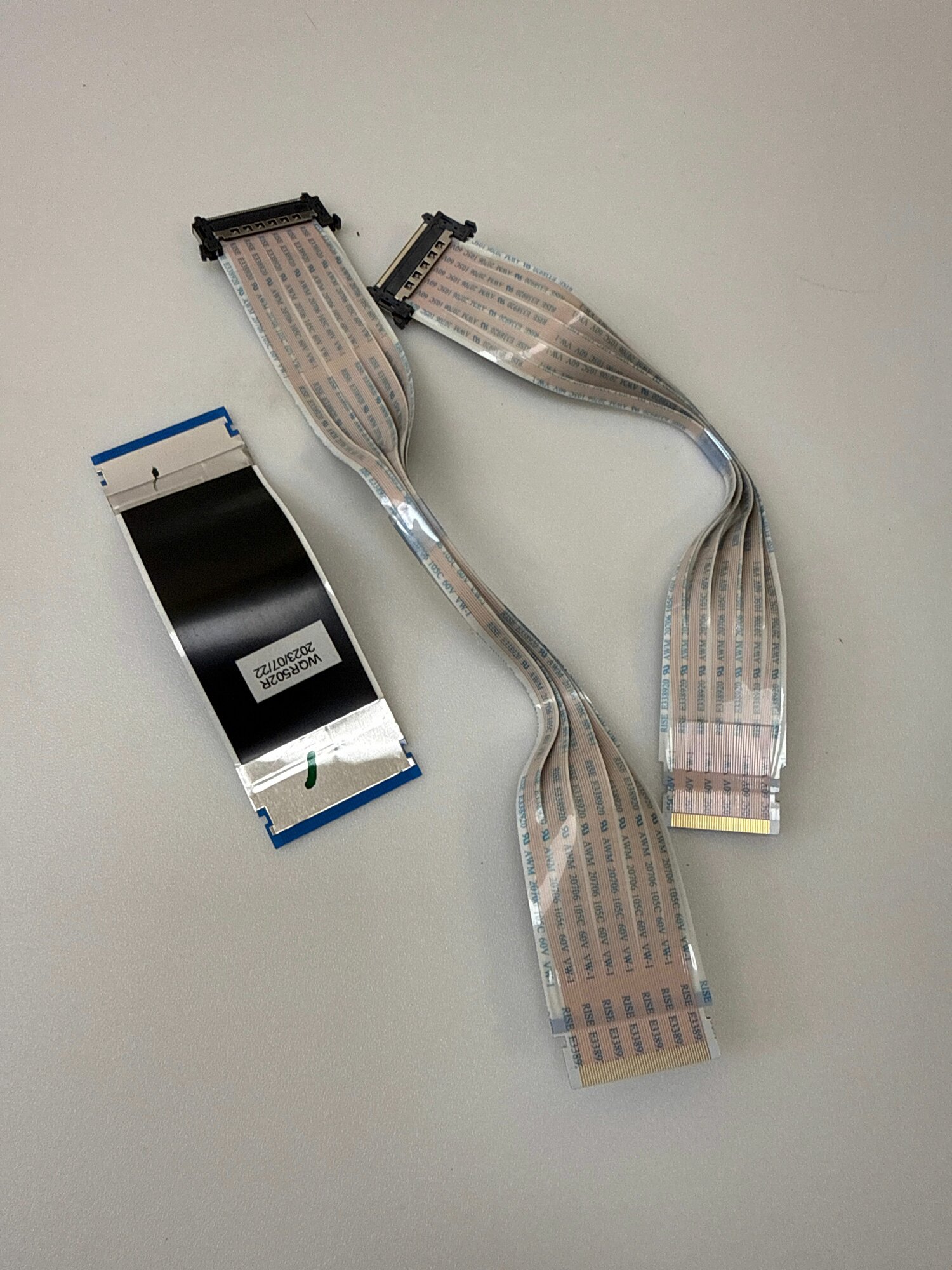 Шлейф T-Con - осн. плата комплект 3 шт (LE650PQLHQA2), для телевизора Grundig 65OLEDGH9700 P: LE650PQL-HQA2
