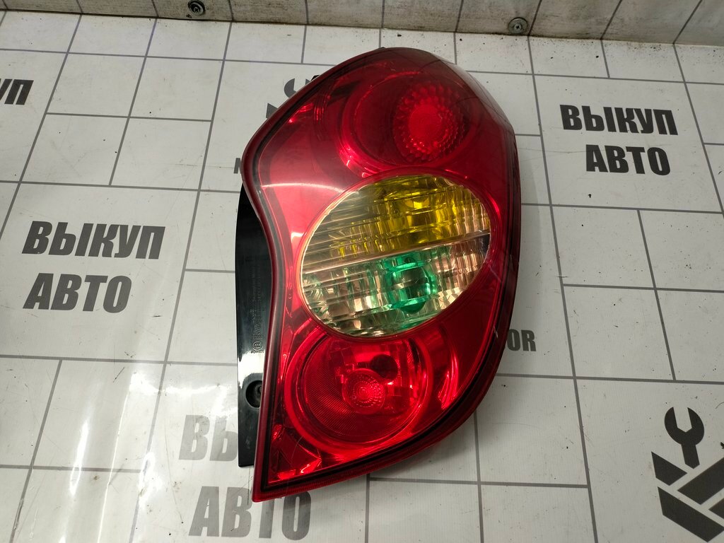 Фонарь задний правый Ssang Yong Actyon 2 / Korando C 2010-2019