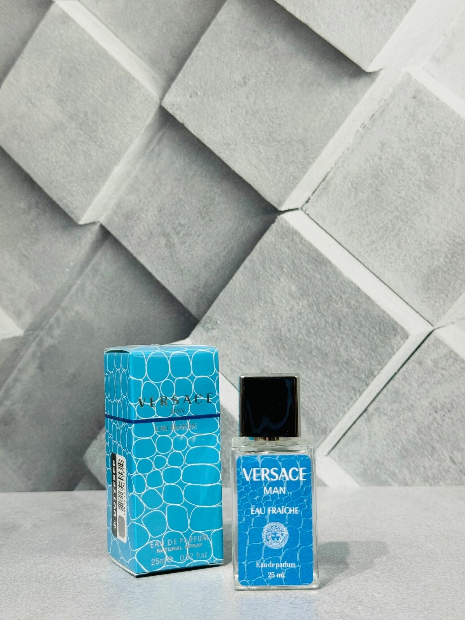 Eau Fraiche Man Eau De Parfum Парфюмерная вода 25 мл ОАЭ