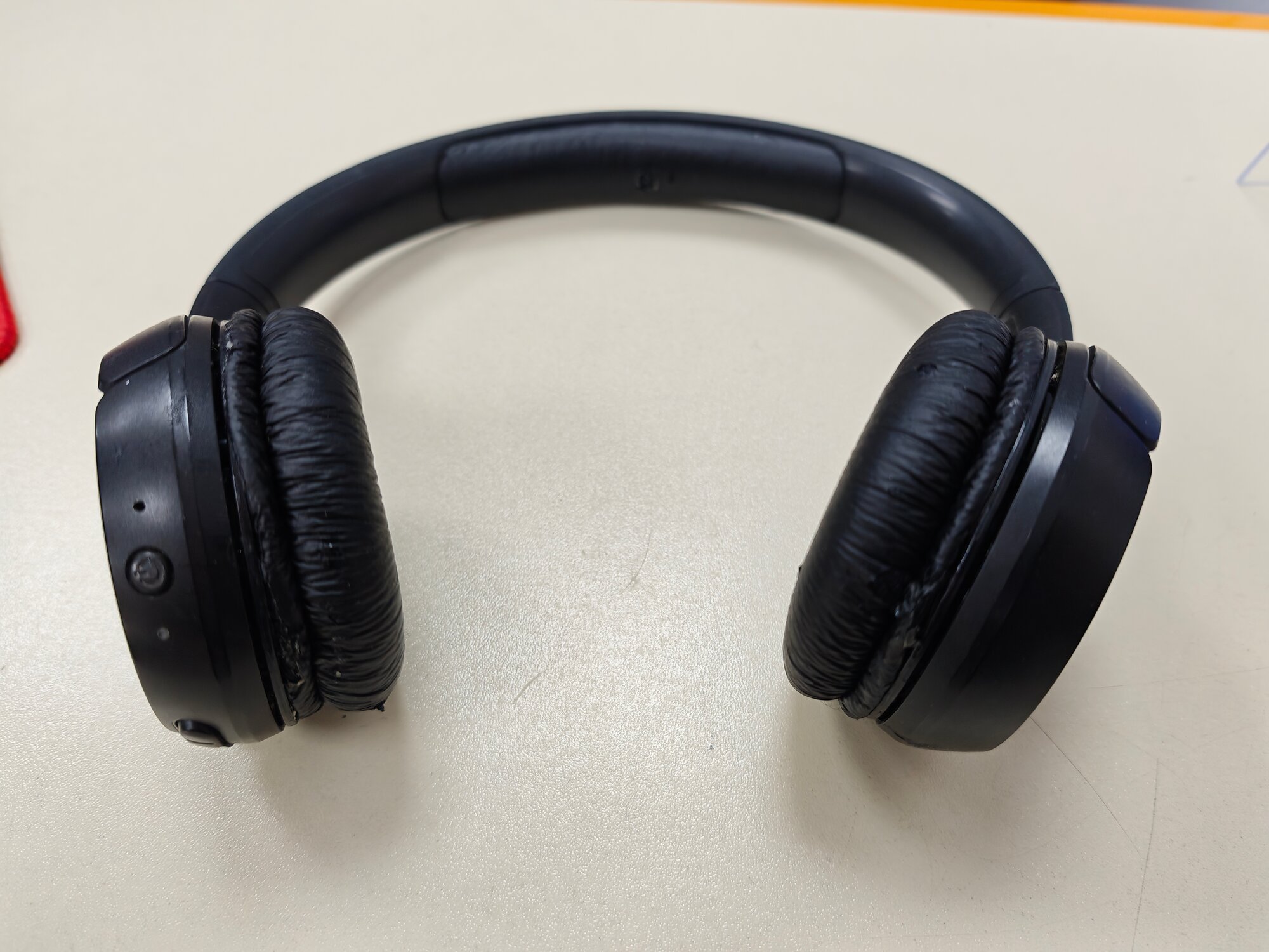 Наушники JBL Tune 520BT, накладные, беспроводные, складные, чёрные Б,У уценка