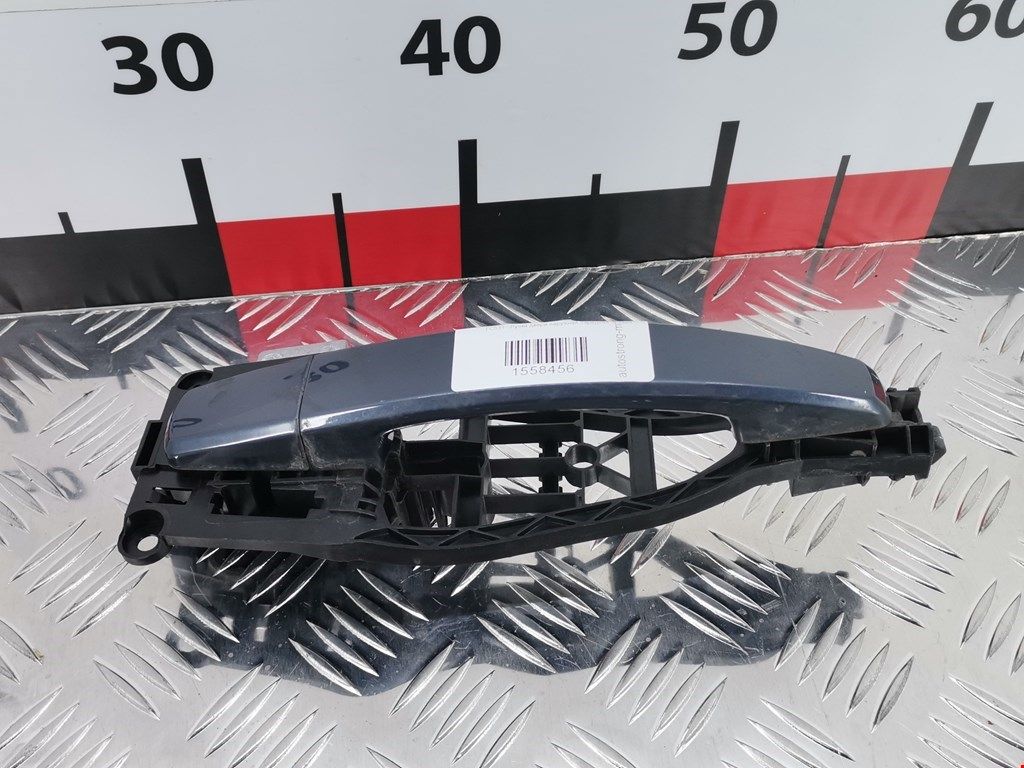 Ручка двери наружная передняя правая / 1558456 24463524 24463524 для Opel Zafira B (с пробегом)