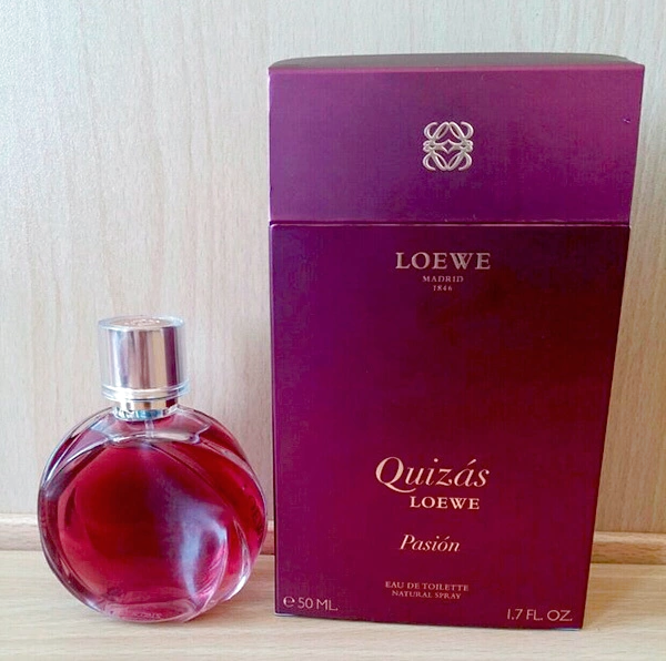 Туалетная вода женская Лоеве Кисас Пэшн 50 мл / Loewe Quizas Pasion парфюм