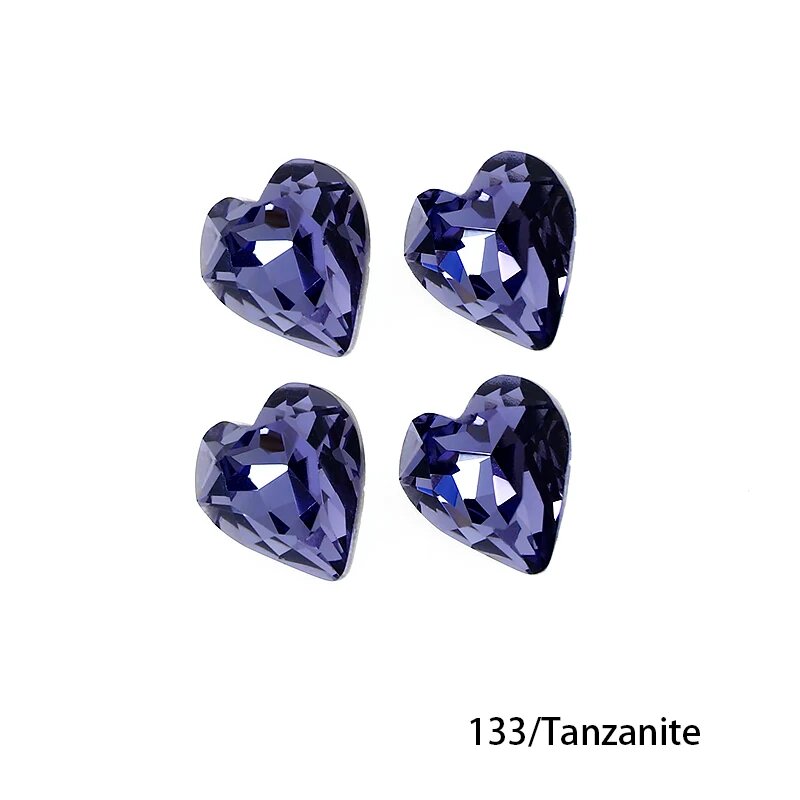 Кристаллы сердцевидные фиолетовые 8.6X8MM 133 Tanzanite