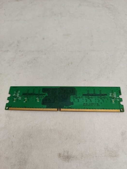Оперативная память DDR2 1Gb PC2-5300 Crucial CT12864AA667