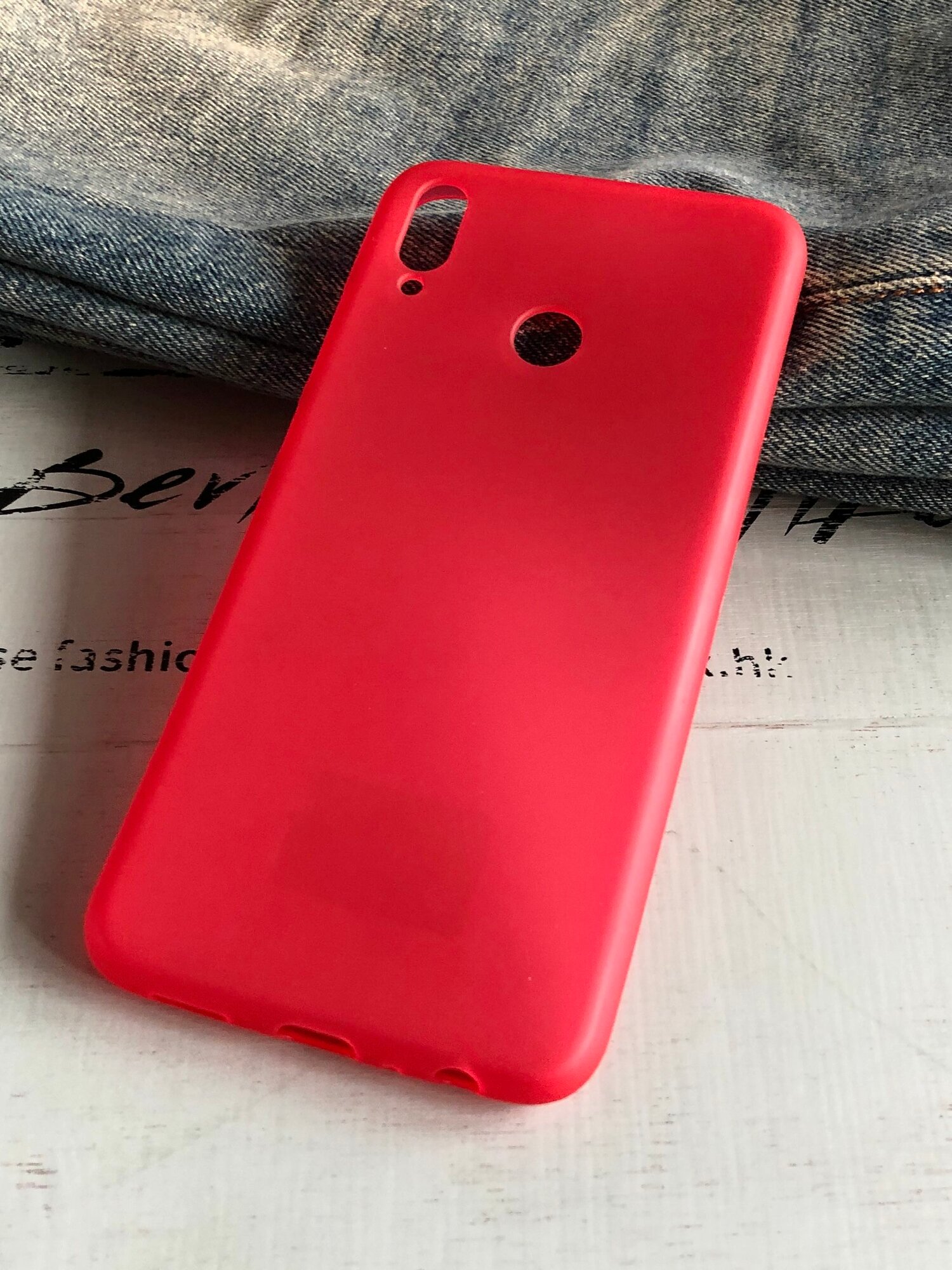 Чехол для Honor 8X (JSN-L21) / Чехол на Хонор 8Х, плотный, матовый красный, приятный на ощупь, противоударный