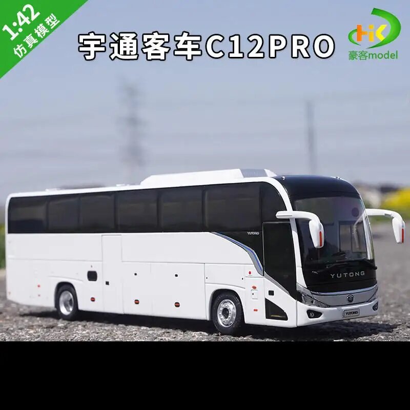Масштабная модель автобуса Yutong C12 Pro 1:42 WELLY