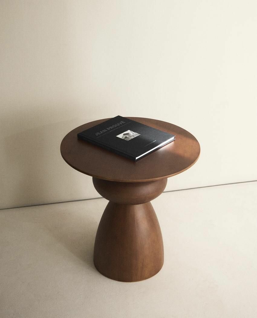 Приставной стол ZARA HOME 6180/072/700 - деревянный, с геометрическим основанием и круглой столешницей, цвет коричневый, 45 x 45 x 45 см