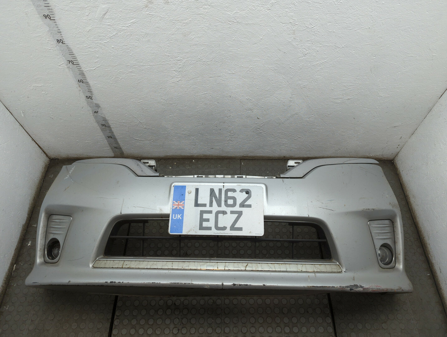 Бампер передний Nissan Serena (C26) Б/У