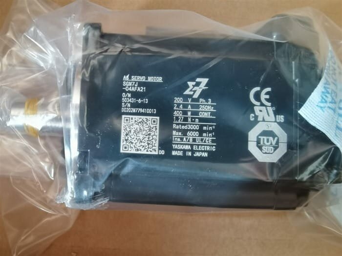 Модуль YASKAWA SGM7J-04AFA21
