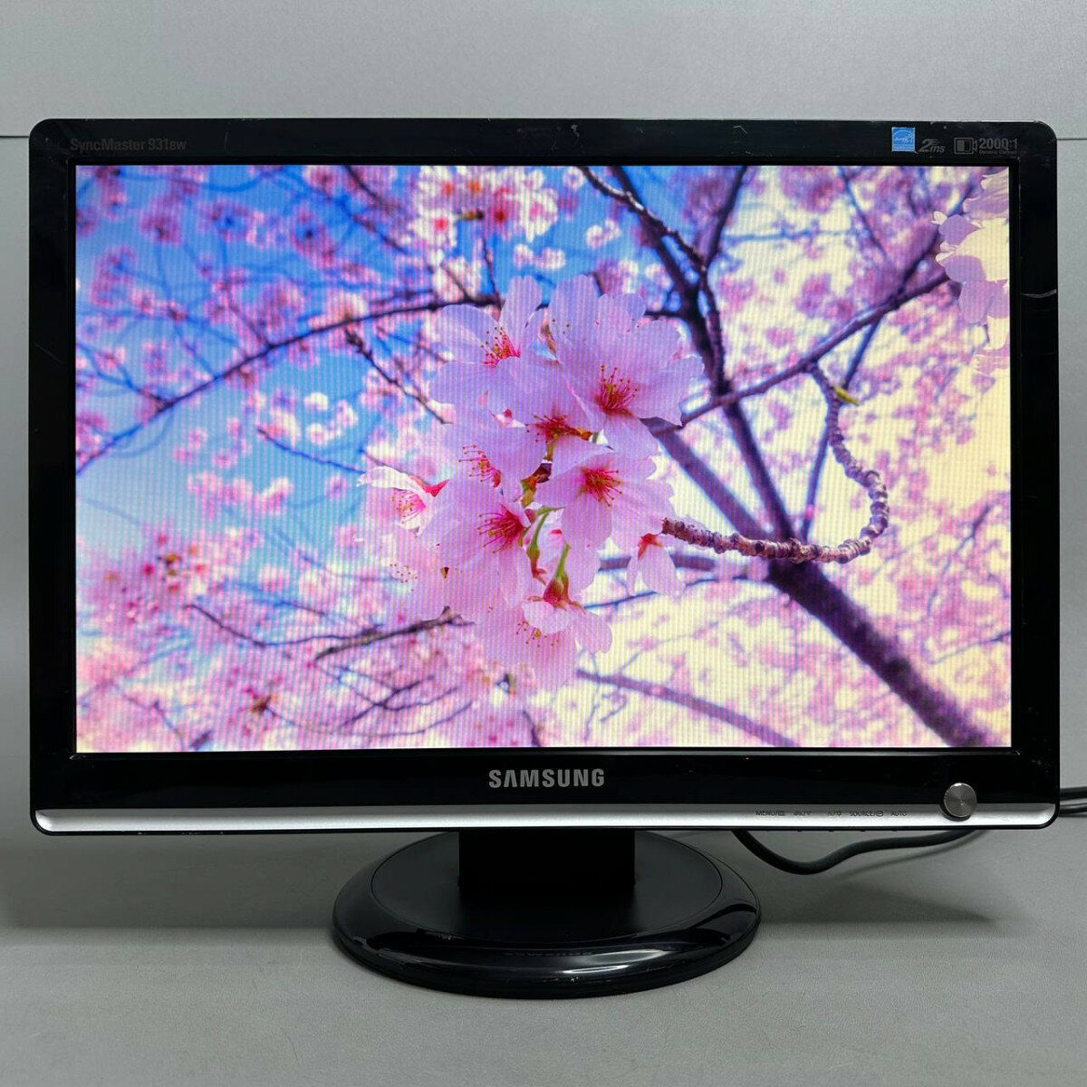 19" Монитор Samsung SyncMaster 931BW, 1440x900, TN, черный