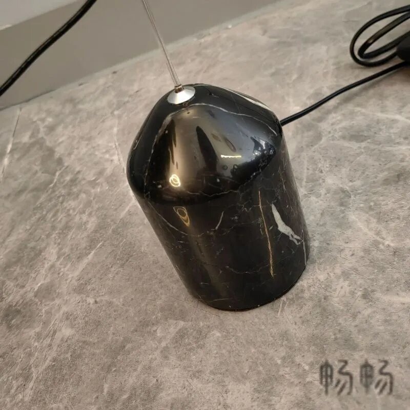 Светодиодная люстра со встроенным LED-светильником 15 Вт, металлическим плафоном и высотой подвеса 3500 мм — фото 1