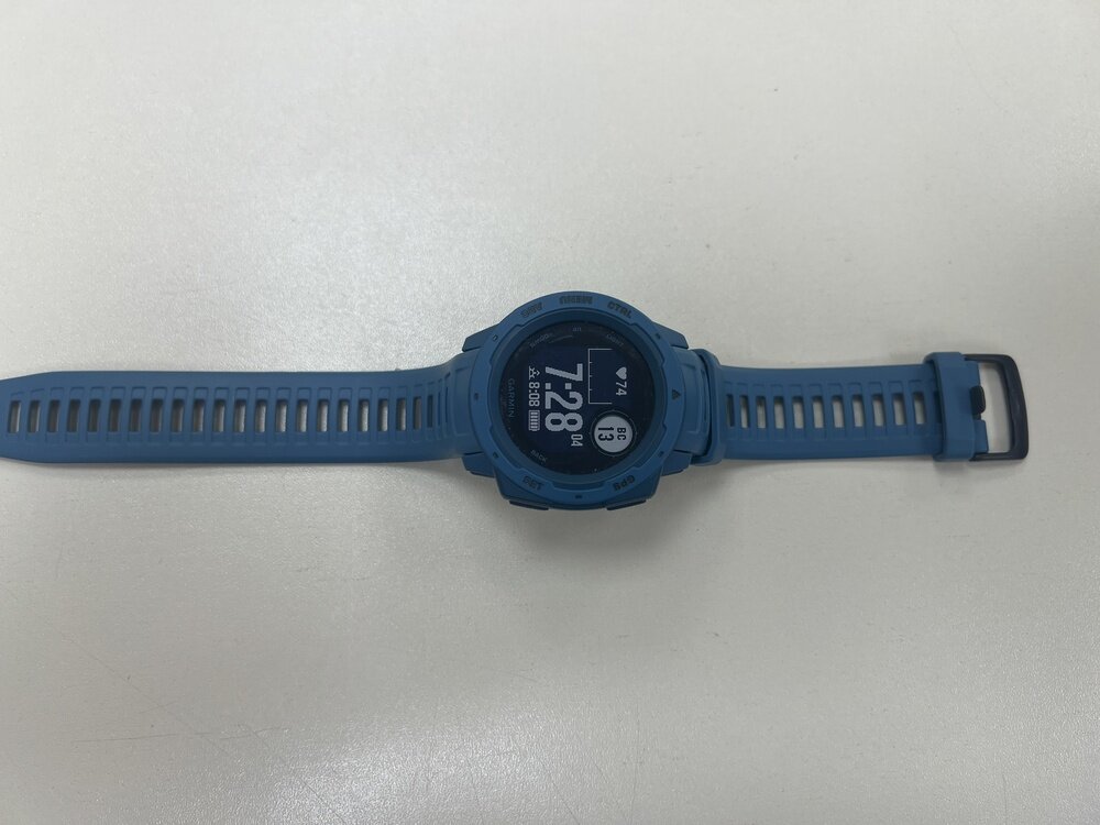 Смарт-часы Garmin Instinct, б/у, уценка