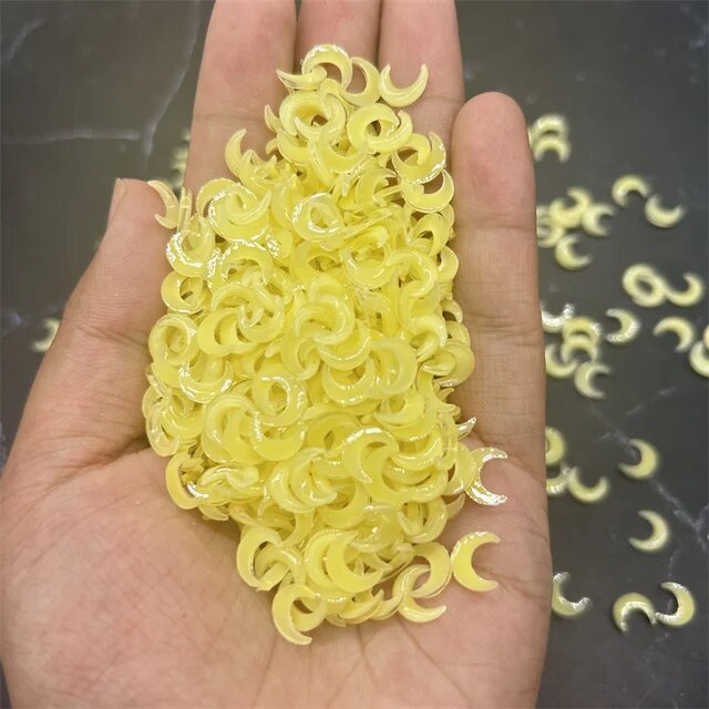 Желтые луны для ногтей, 50шт