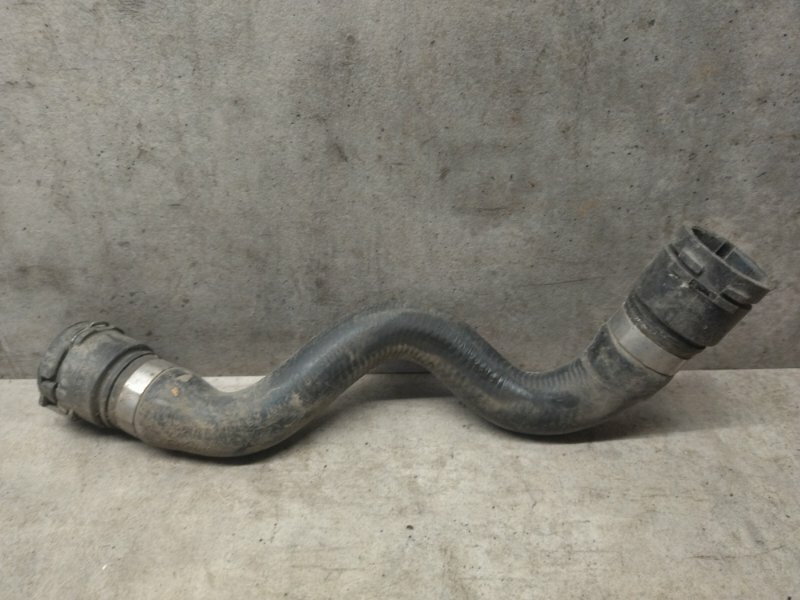 Патрубок BMW 5 E60 m54 64216910759