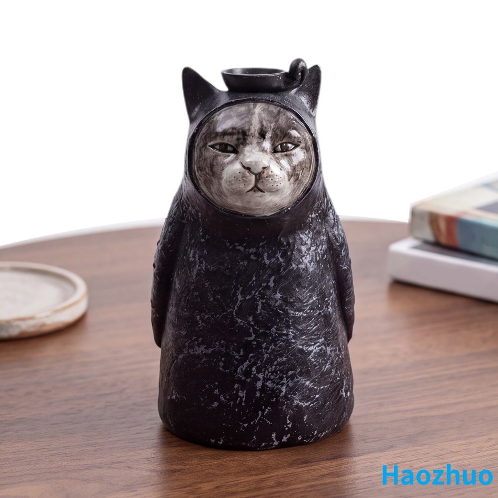 Набор из 3 резиновых фигурок чёрных котов в капюшонах со светодиодным пламенем