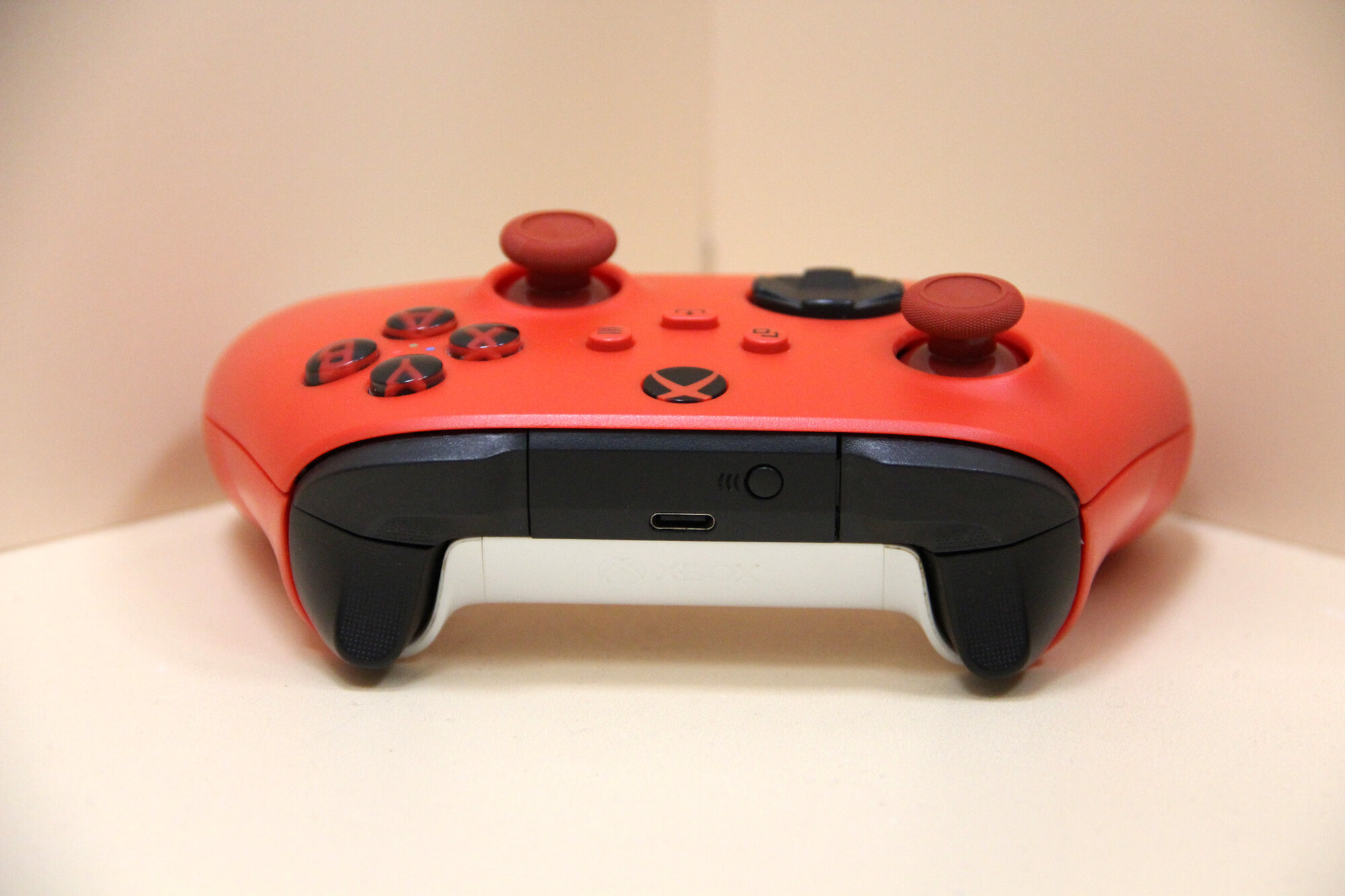 Геймпад Microsoft Xbox Wireless Controller Red (Model 1914) — фото 1
