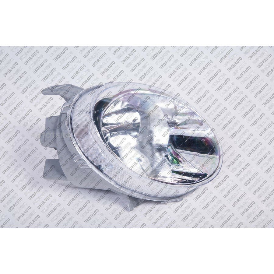 Фара правая U0521037R UKORAUTO U0521037R