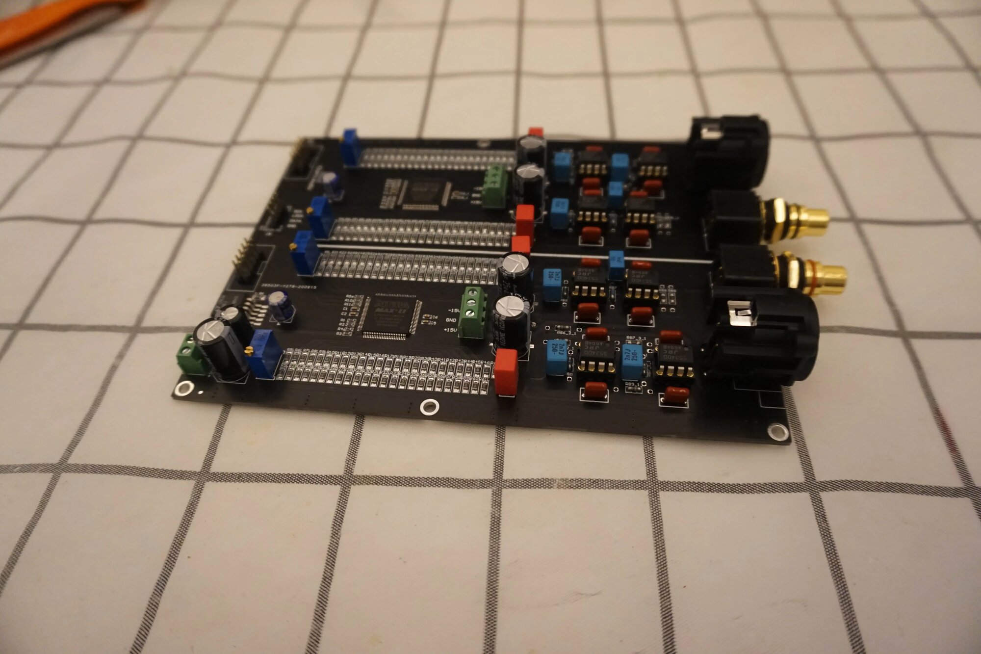 Nvarcher R-2R LADDER SOURCE DA Convert XLR DAC — фото 1