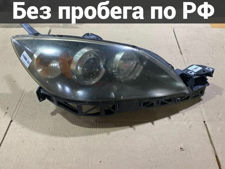 Фара Право с пробегом Mazda Axela BK5P