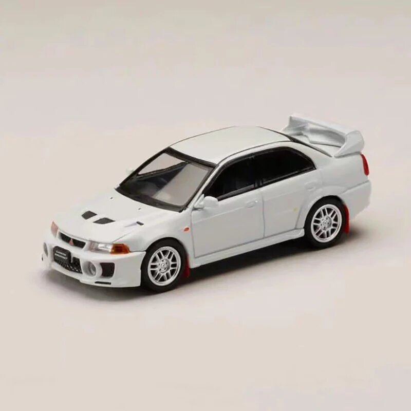 Mitsubishi Lancer Evolution VI GSR, белый, 1:64