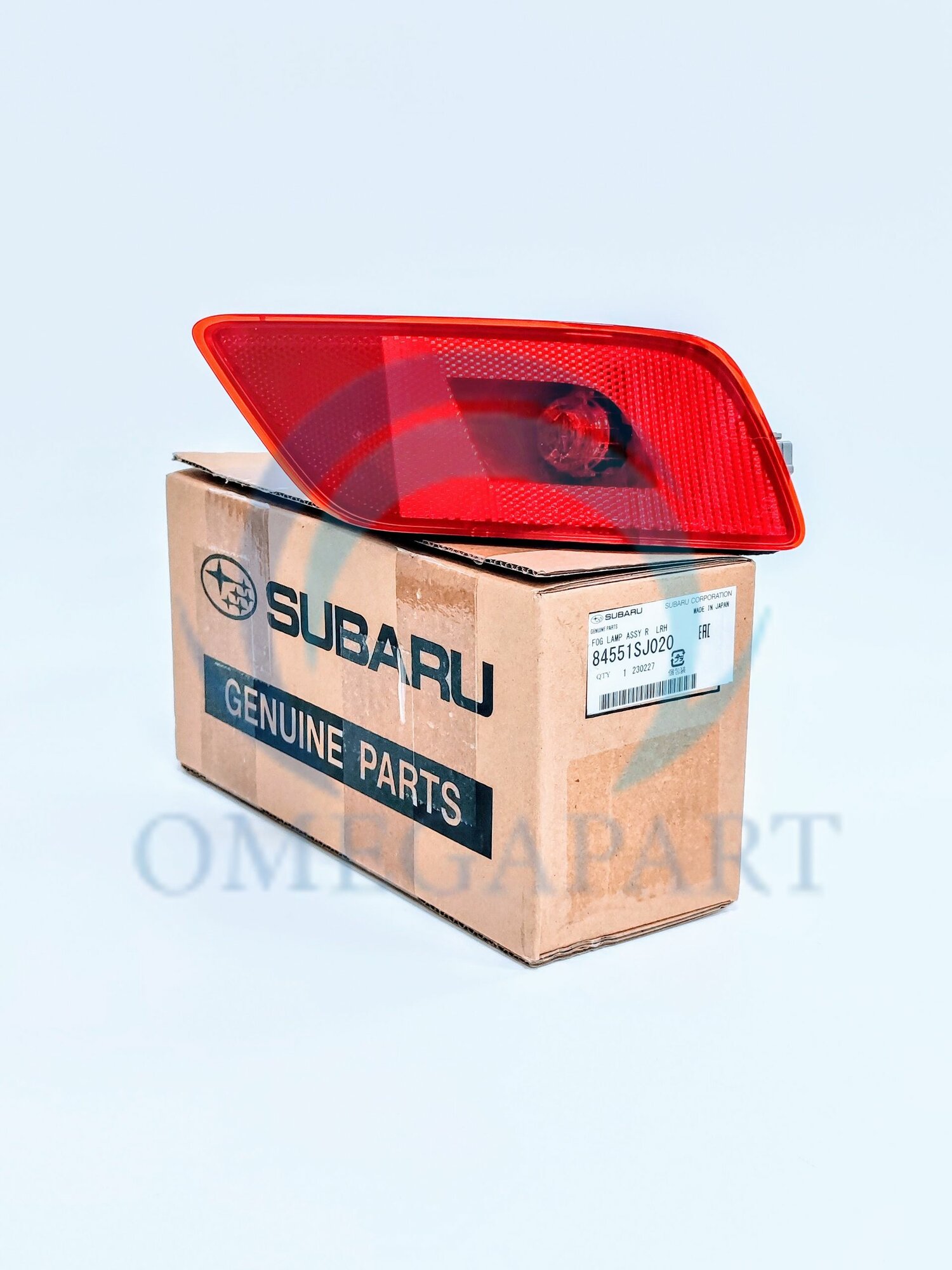 Задний правый катафот, Subaru 84551SJ020
