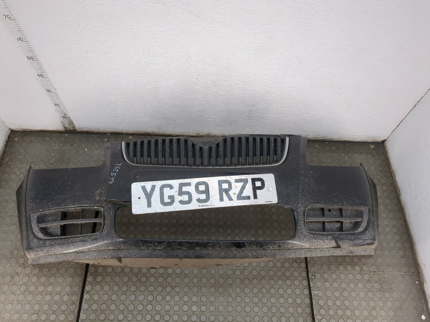 Бампер передний Skoda Fabia Б/У