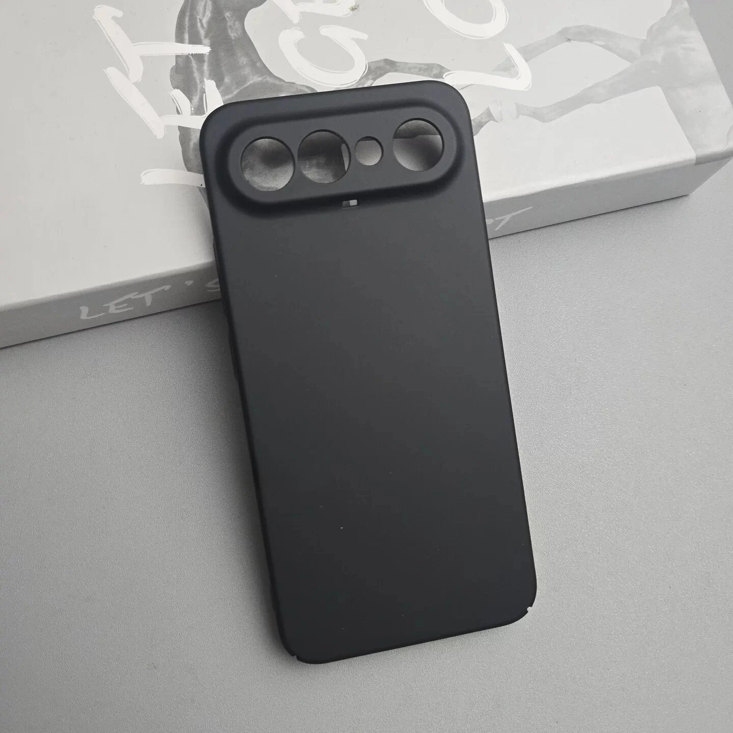 Простой противоударный жесткий чехол из поликарбоната для VIVO X300 Черный, Black, for VIVO X300 FE