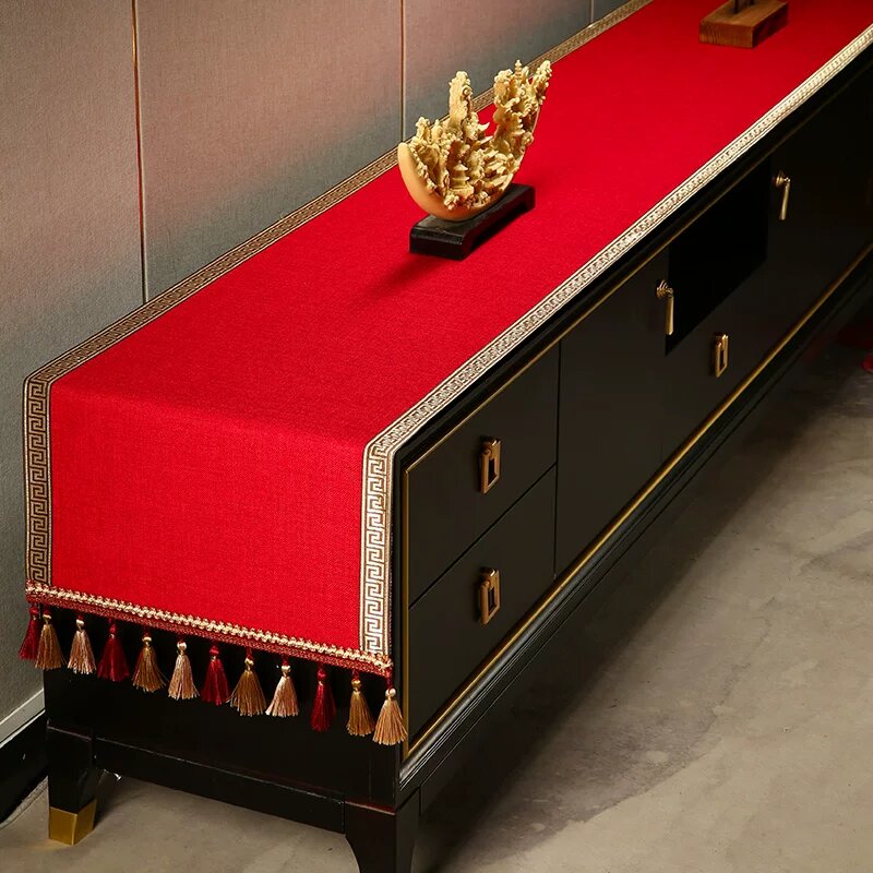 Однотонная красная скатерть из льна Долисе 45x200 см для столов 1,5-1,6 м Современный домашний декор