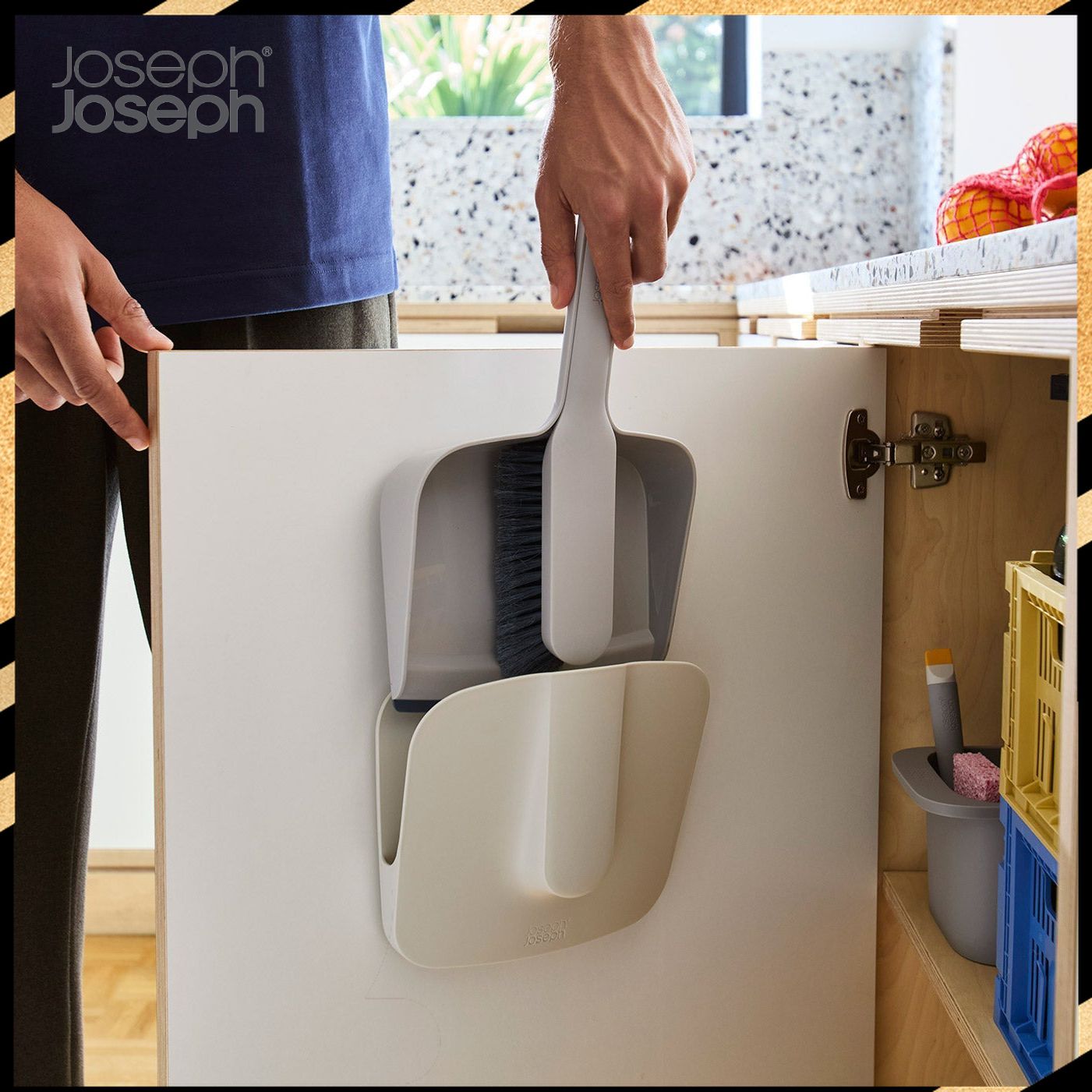 Метла с совком для уборки Joseph Joseph 65007, ручка из полипропилена, светло-серый, ширина 11.7 см