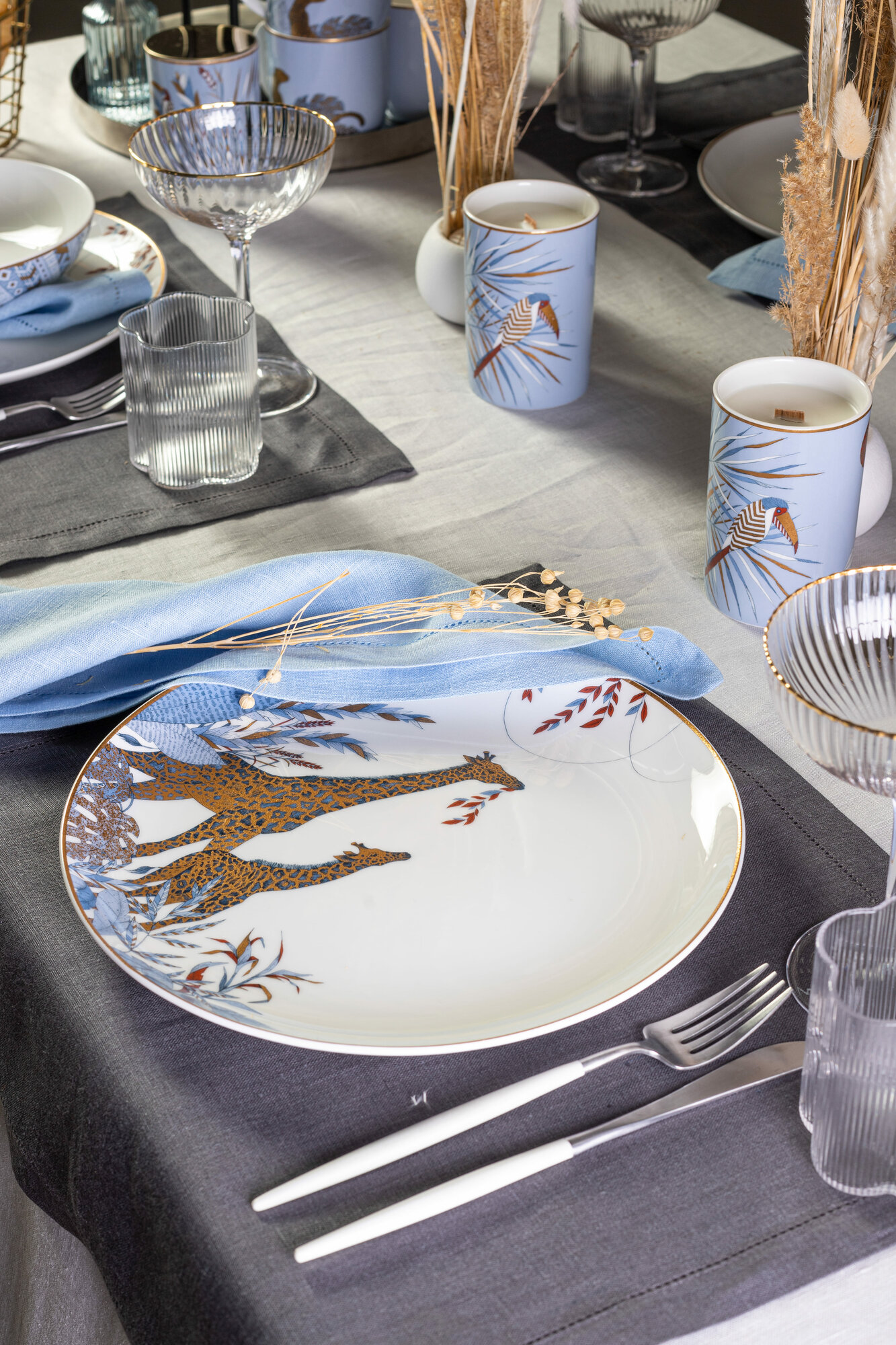 Тарелка Valerie Concept "африка", фарфор, ручная обводка золотом, 26 см