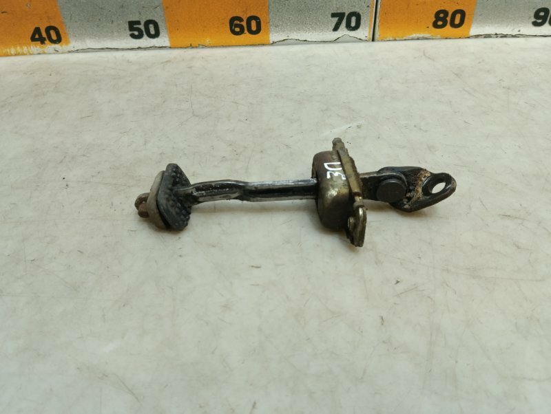 Б/У Ограничитель двери Honda CR-V 1998 RD1 Задн. Прав. 488537 HONDA арт. 72840S04003