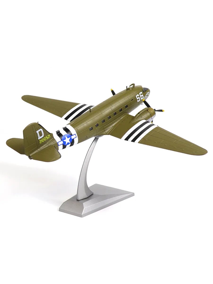 Модель самолета Douglas C-47 Night Fright 1/100, металл