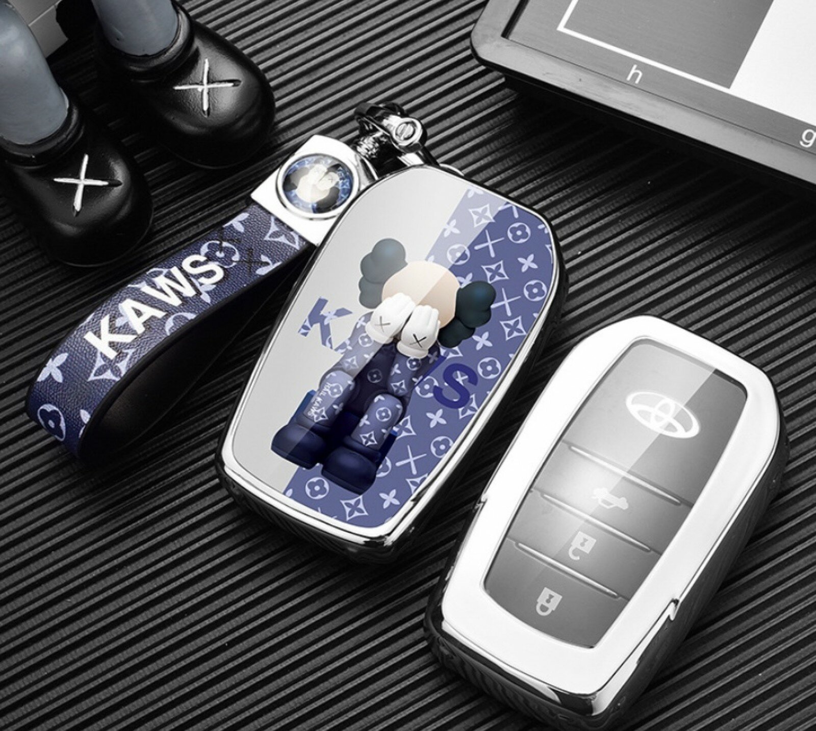 Защитный чехол MyPads M-236868 для ключа зажигания Toyota с брелоком