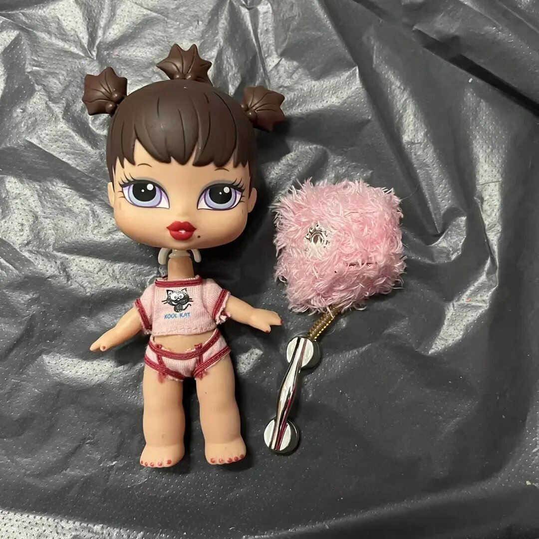 Кукла Bratz Baby Doll Baze, розовый, с дефектом