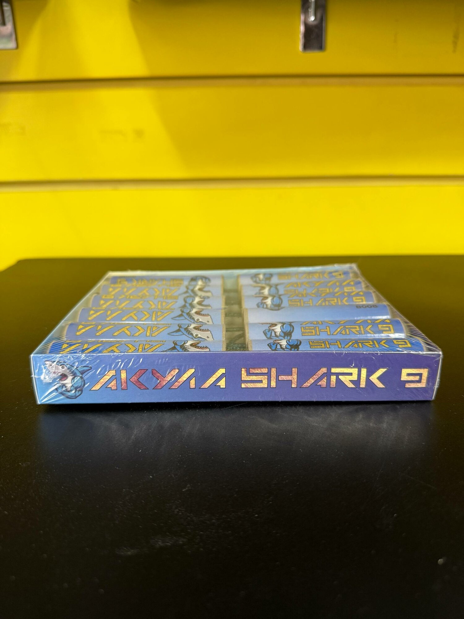 Петарды фитильные акула SHARK 9 12 шт громкость 120 Дб пороха 5.5 гр мощные ТМ Волк B008 — фото 1