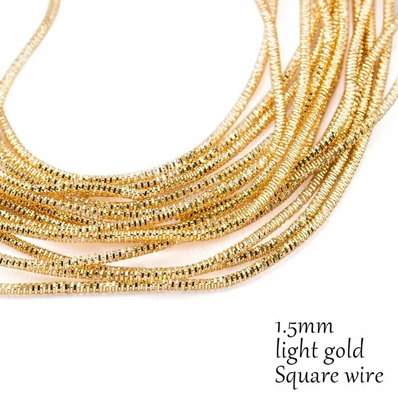 Металлическая нить QIAO для вышивания square-light gold