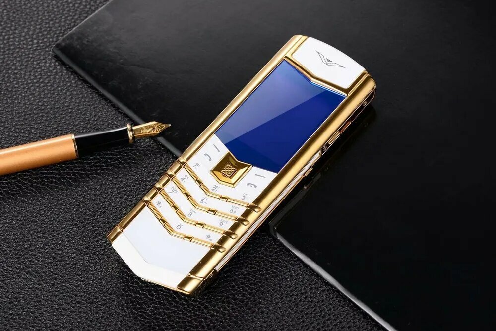 Мобильный телефон Слайдер, белый, золотой