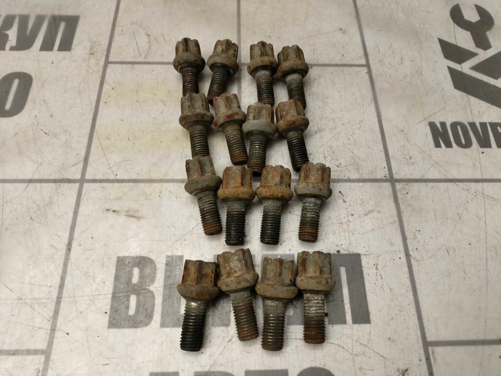 Болт колесный VW Golf 2 Jetta 2 83-92