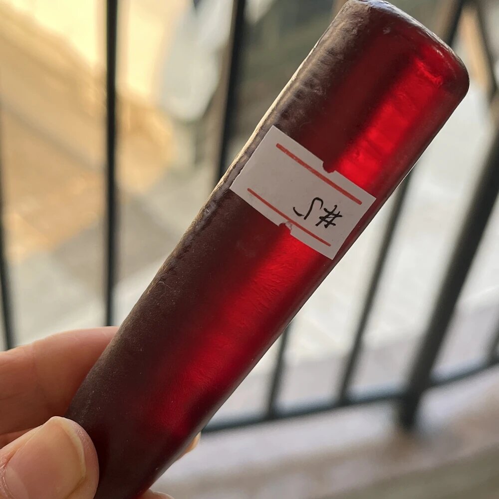 Синтетический корунд, цилиндрический, 1 шт. Бордовый, NO.5