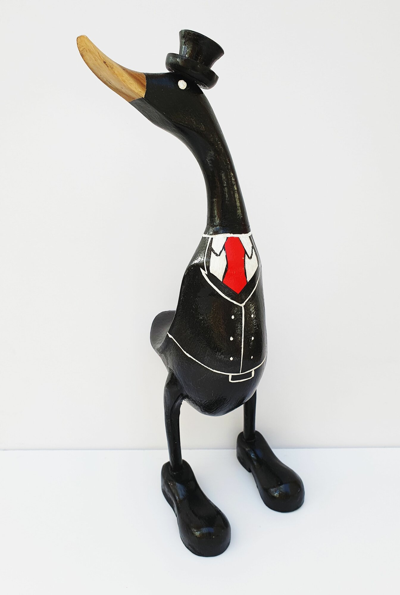 Фигурка декоративная "Утка-джентельмен" H-40см. Дерево. Ручная работа. Производство компании Decor & Gift Индонезия.