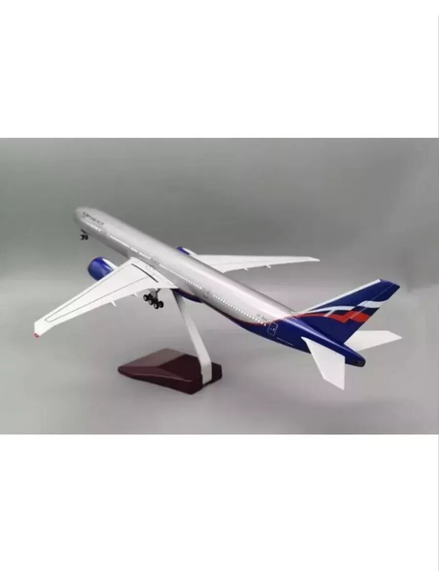 Коллекционная модель самолет AEROFLOT боинг B777