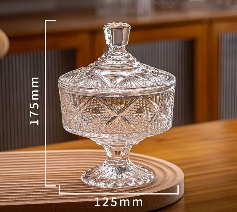 Сахарница, Ваза с белыми кристаллами, содержащая крышку，1 шт