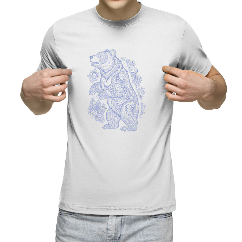 Мужская футболка «Медведь с русскими узорами» (белый, 2XL)