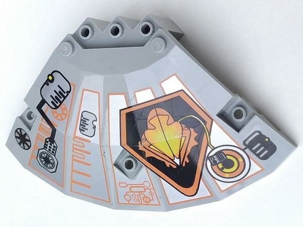 Деталь Lego 30117pb05 Panel 10 x 10 x 2 1/3 Quarter Saucer Top with UFO Pattern Right
