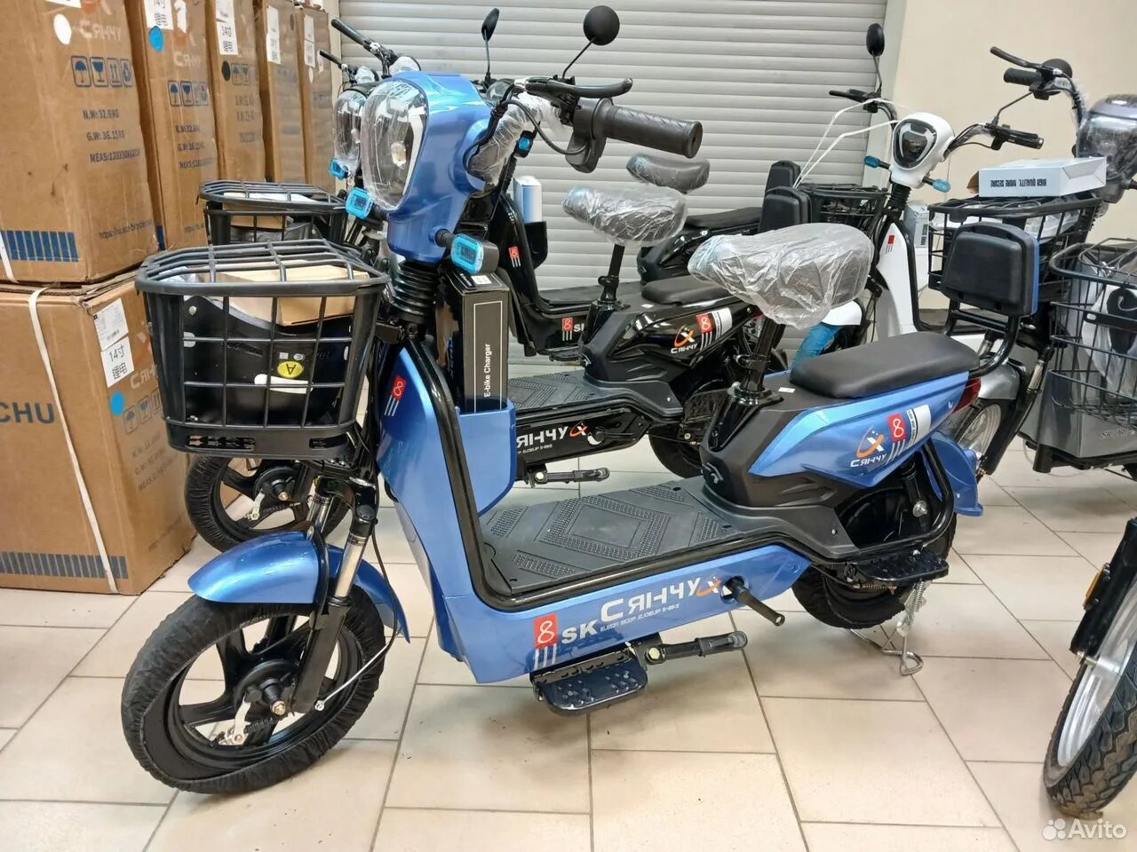Электро скутер Электровелосипед Sk8 Свечу 500w 16 колеса (на моторе 240w) синий