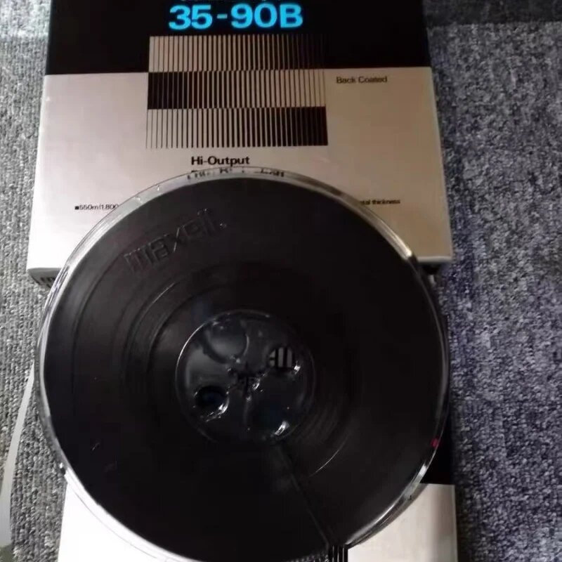 Использованная магнитная лента Maxell XLI35-90 7 дюймов