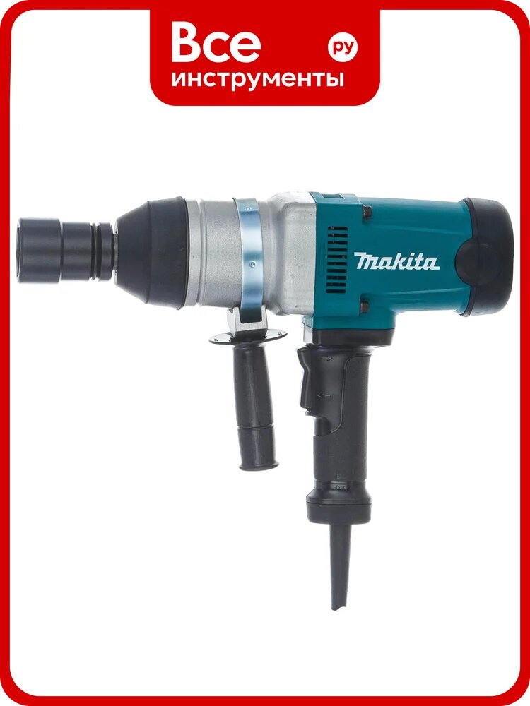 Электрический гайковерт Makita TW1000, с заржавевшим крепежом конструкций