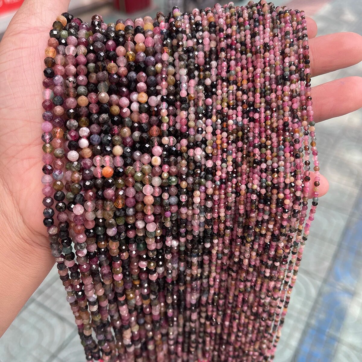 Натуральные бусины из аметиста, агата и кварца 2-4 мм Фиолетовый, 2mm, Tourmaline