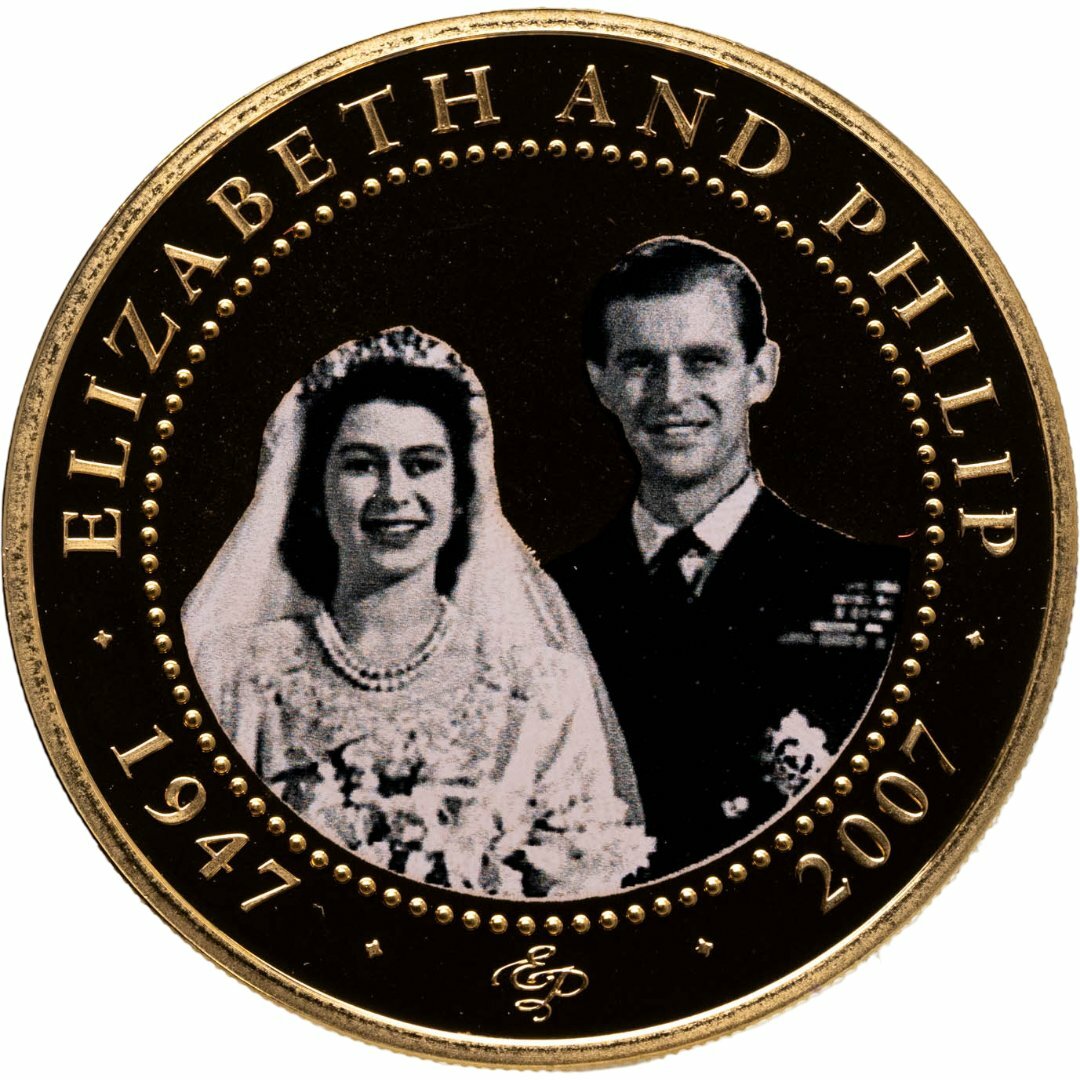 Острова Кука 1 доллар 2007 "60 лет свадьбы Елизавета II и Филипп Свадебное фото крупным планом" в капсуле, Мельхиор медь-никель, в сохранности PL