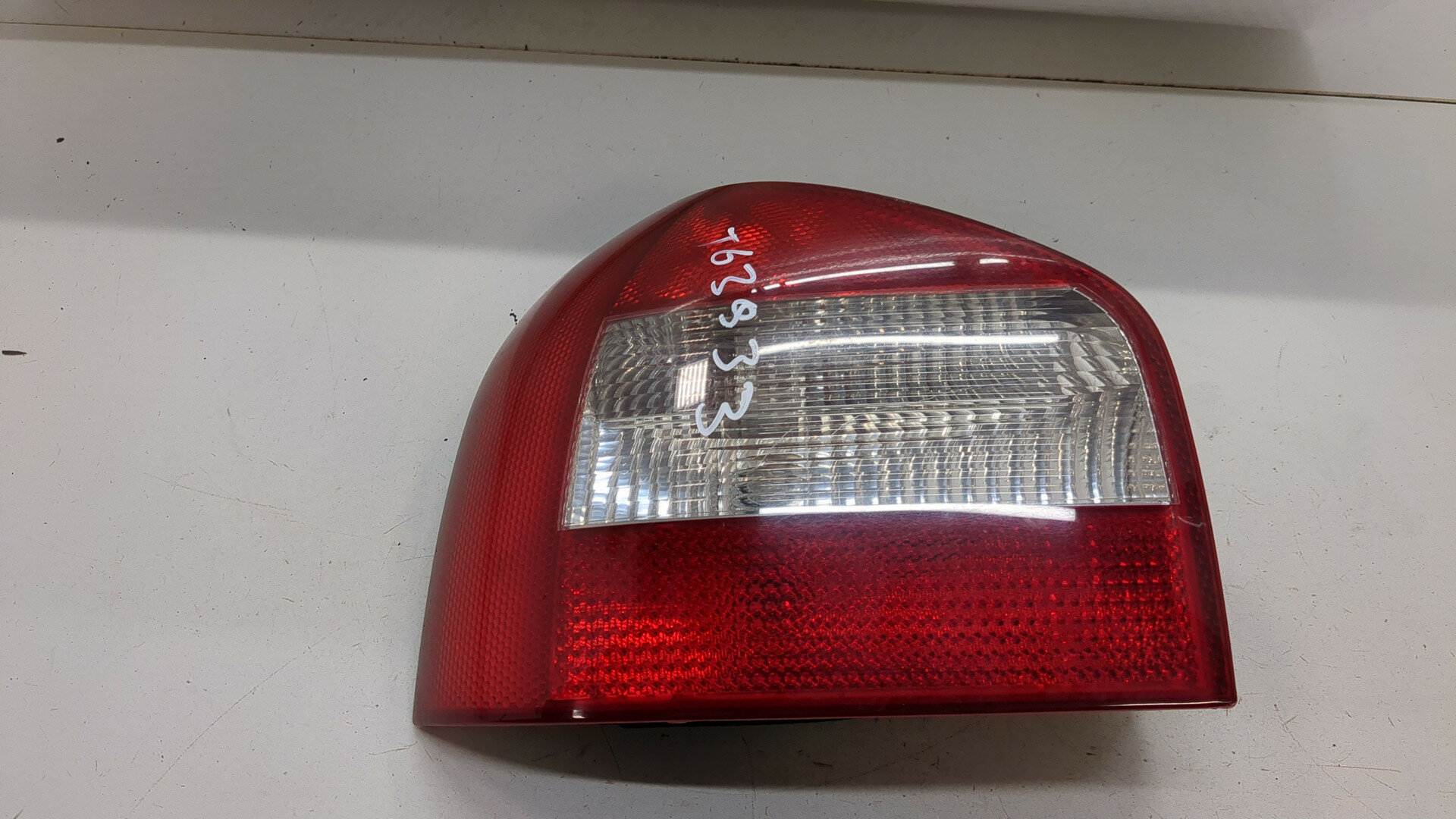 Фонарь (задний) левый Audi A3 (8L) Б/У